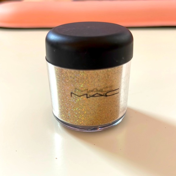 MAC Cosmetics | Makeup | Rare Mac 3d Gold Pigment | Poshmark